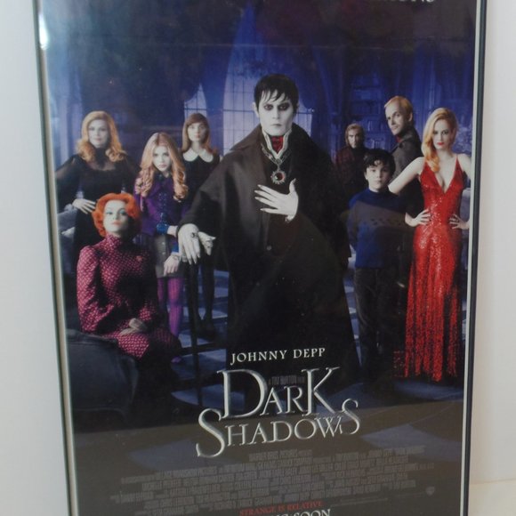 Johnny Depp | Accents | Tim Burtons Dark Shadows Starring Johnny Depp ...